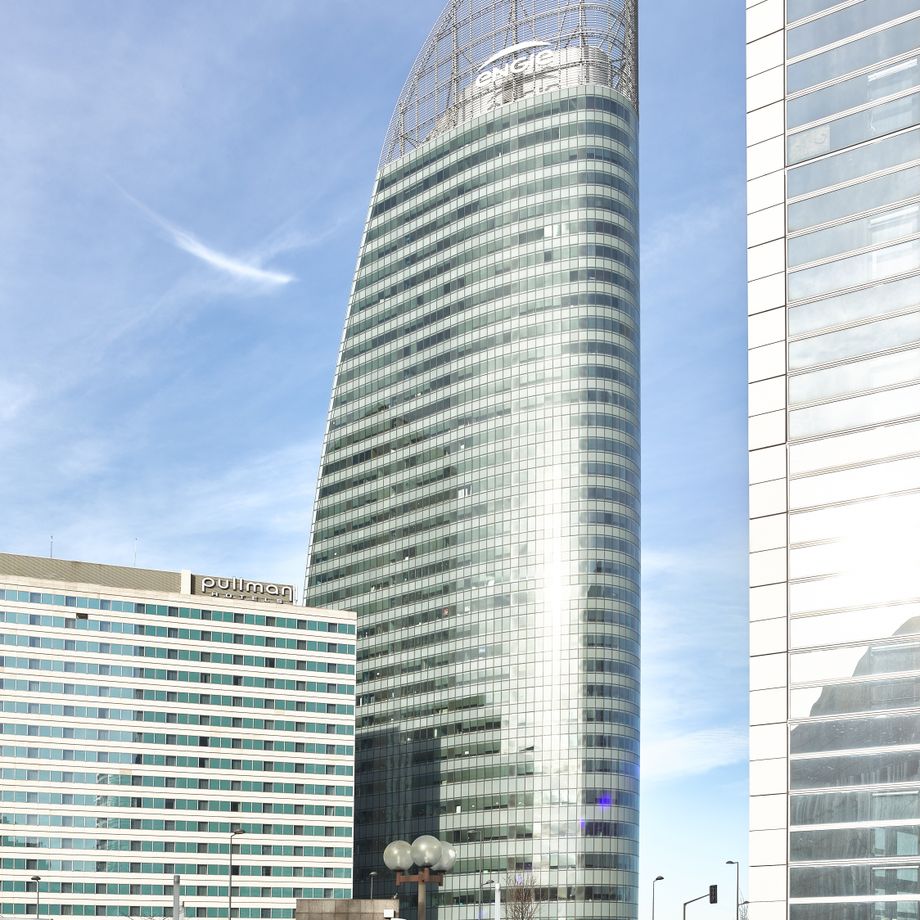 Tour Trinity - Gratte-ciel de bureaux à La Défense, Puteaux, France