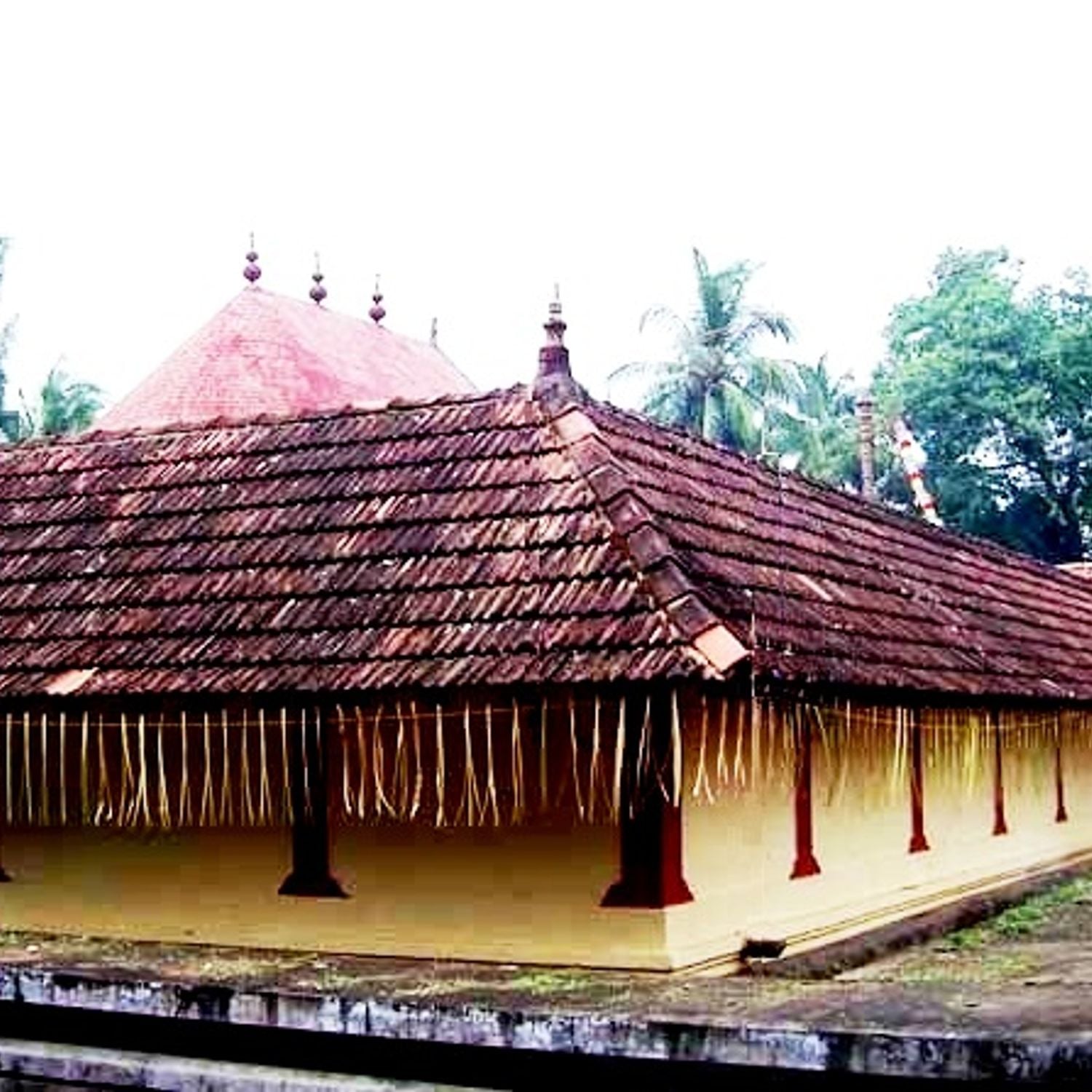 Triprangode Siva Temple - Ancient Hindu temple in Malappuram district ...
