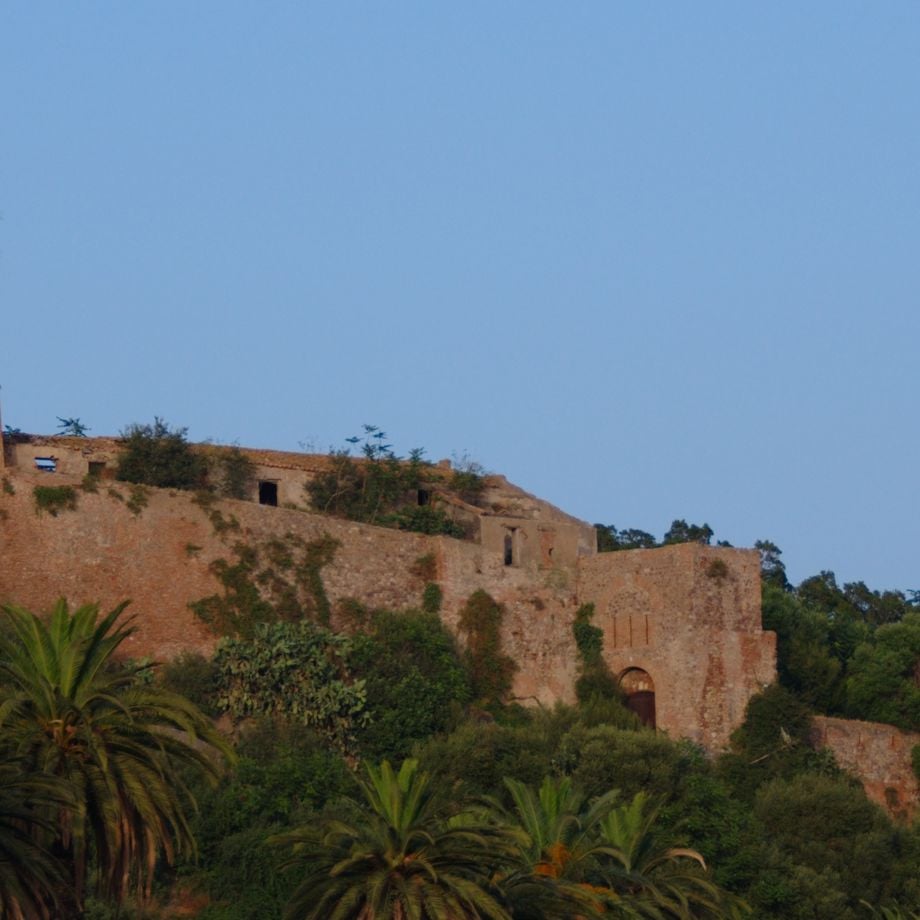 Larbaâ Nath Irathen - Ville montagneuse dans la province de Tizi Ouzou ...