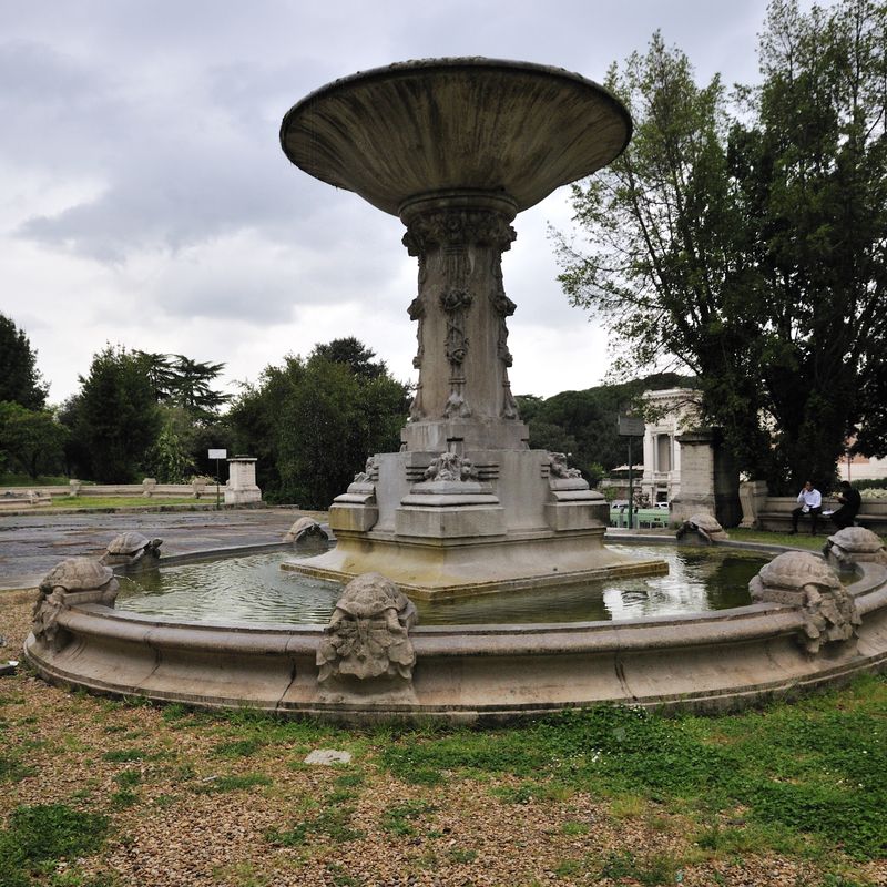 Fountain of Valle Giulia - Fuente ornamental en Villa Borghese, Roma ...