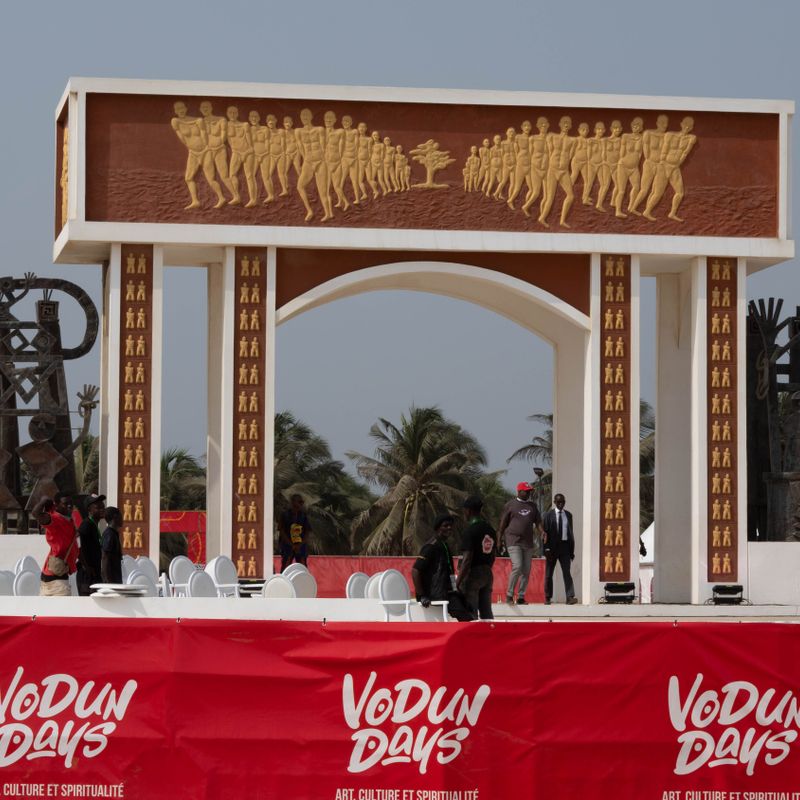 Porte du non-retour - Arc mémorial sur la côte atlantique à Ouidah, Bénin