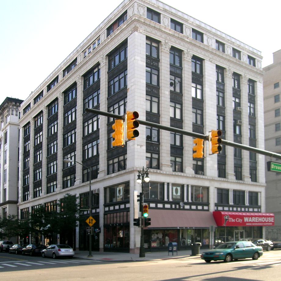 Blue Cross Blue Shield of Michigan Building - Corporate headquarters in ...